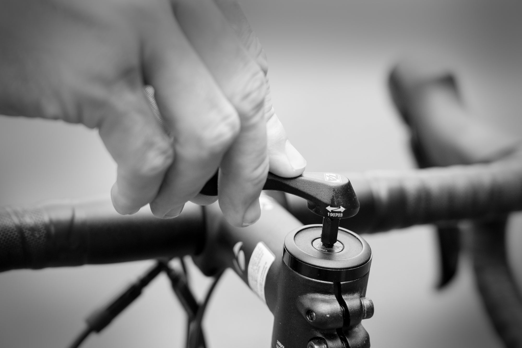 Standard Switch Lever for Thru Axles | Thruaxle.com